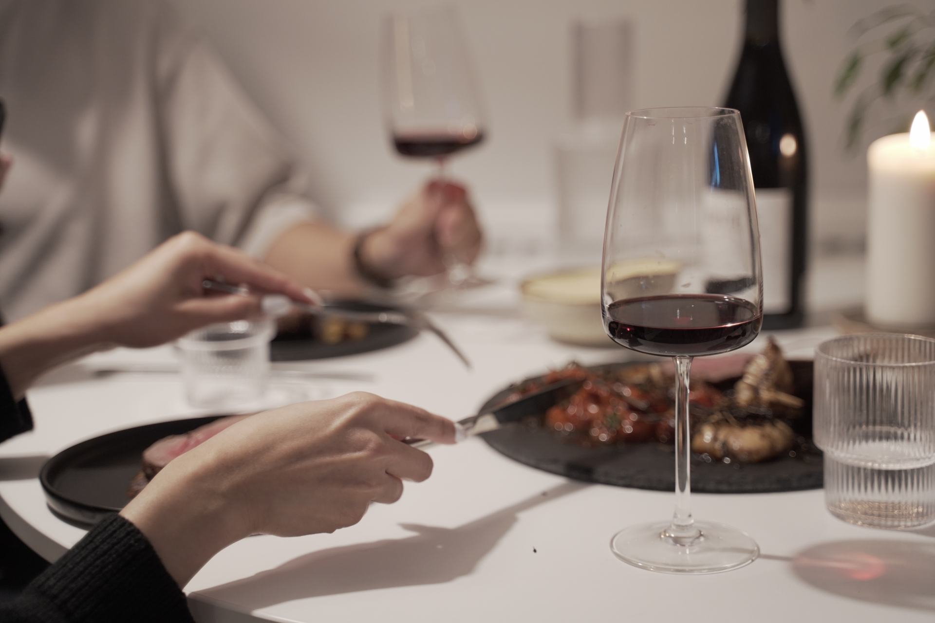 5 Ways To Enjoy Restaurant-Style Dining At Home | British Style Society